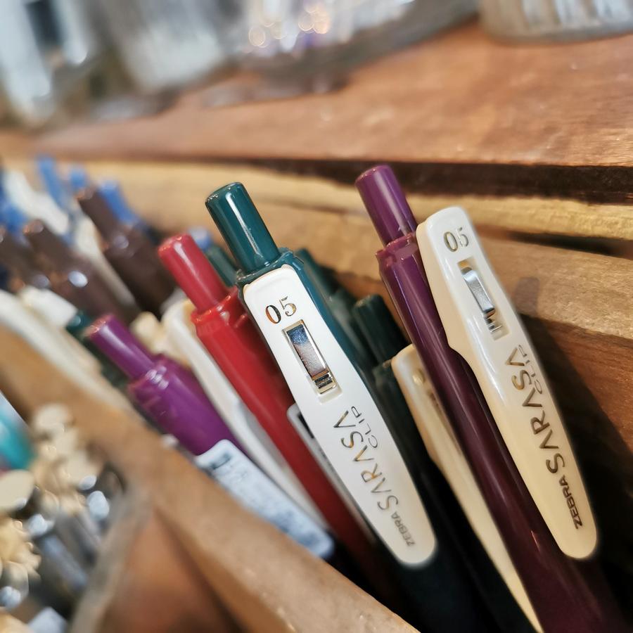 Affordable Everyday Pens – The Paper Mouse