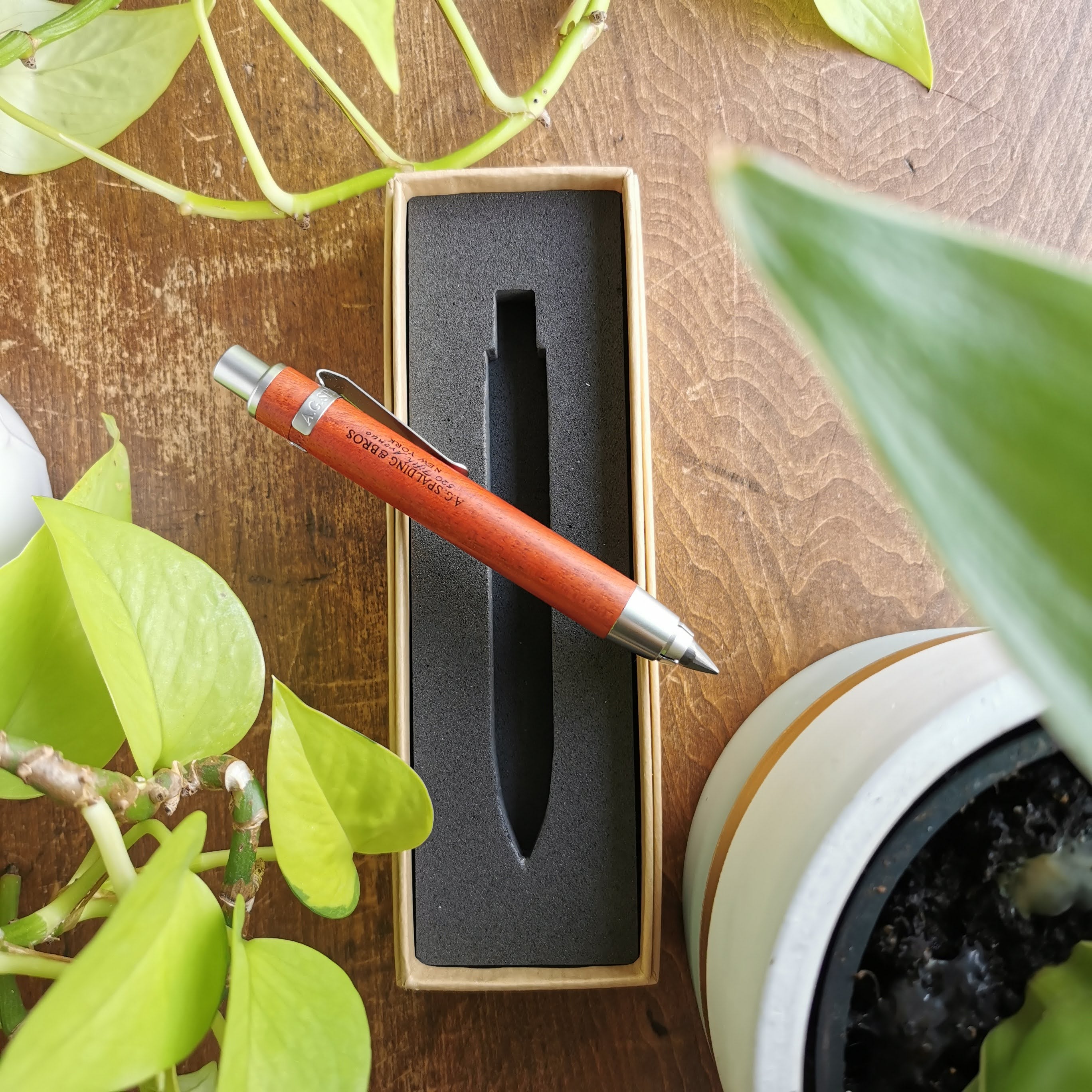 A.G. Spalding Cherry Wood Lead Holder – The Paper Mouse